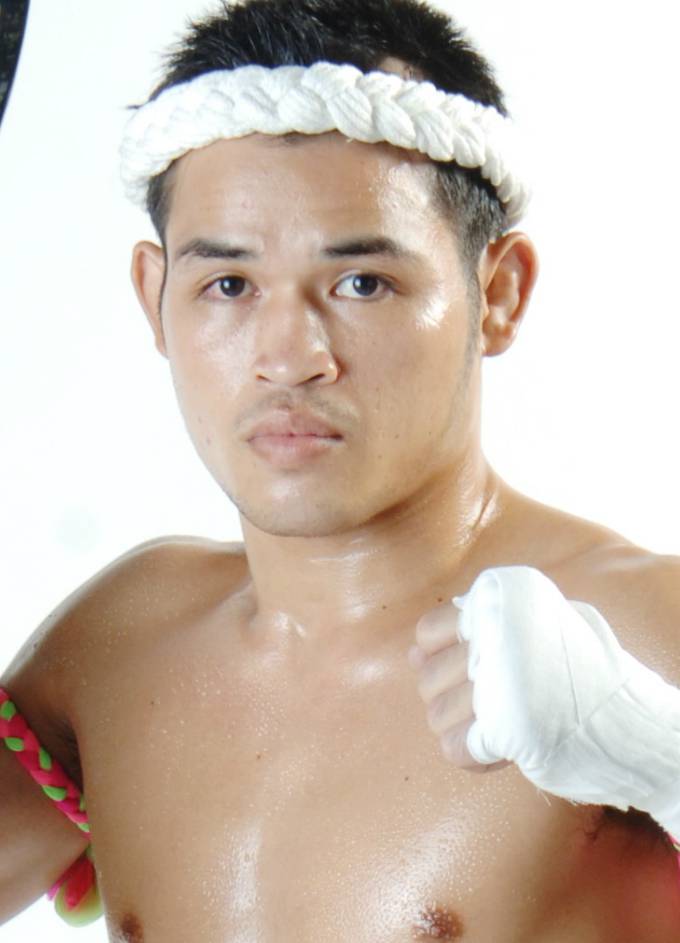 Anuwat KAEWSAMRIT – Muaythaitv.com